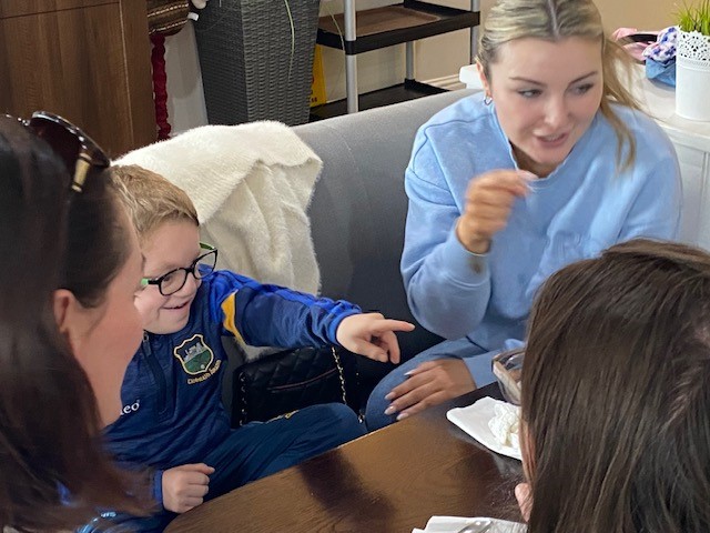 Tipperary Sign Café promotes Irish Sign Language - HSE.ie